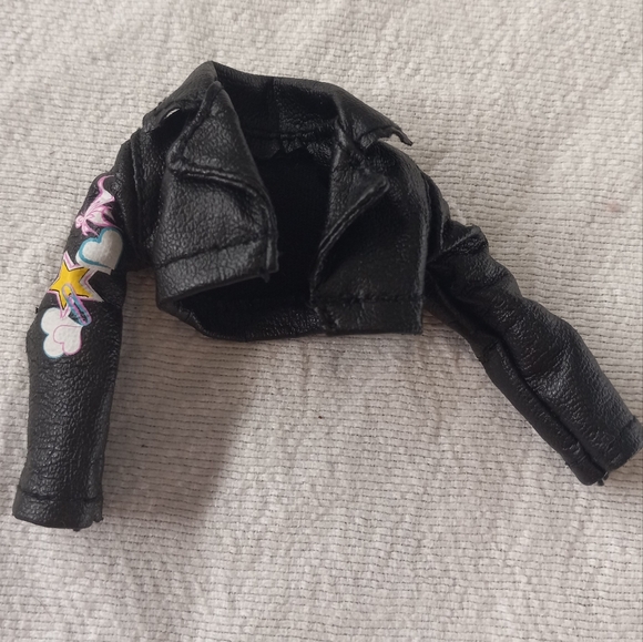 Mattel | Toys | Euc Signature The Look Barbie Black Leather Jacket ...